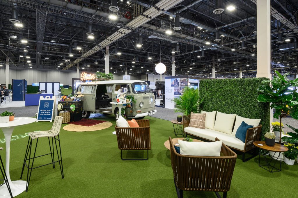 Large-Scale Trade Show Experience Design | WITS Experiential
